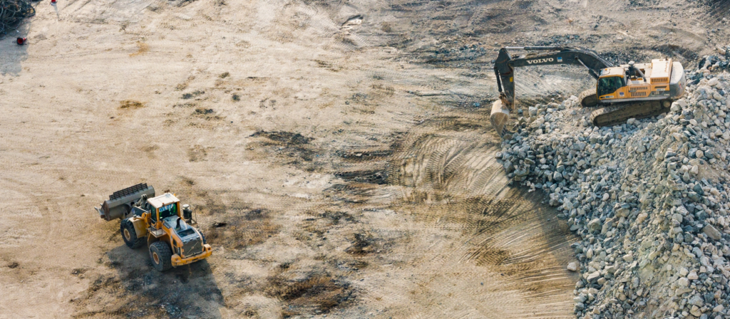 How Does a Collision Warning System Work in Mining Operations?